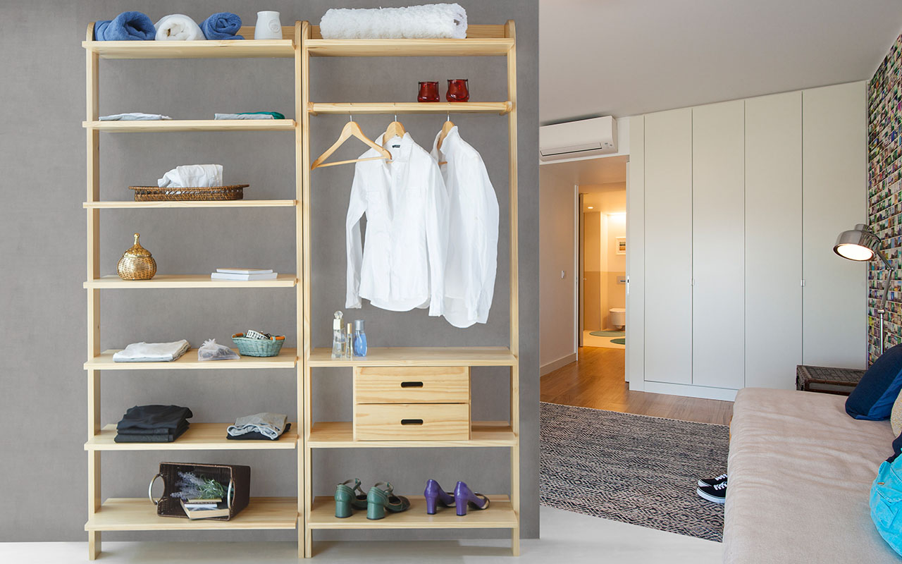 ESTANTE COM ARARA PARA CLOSET YAN ACABAMENTO VERNIZ NATURAL ...