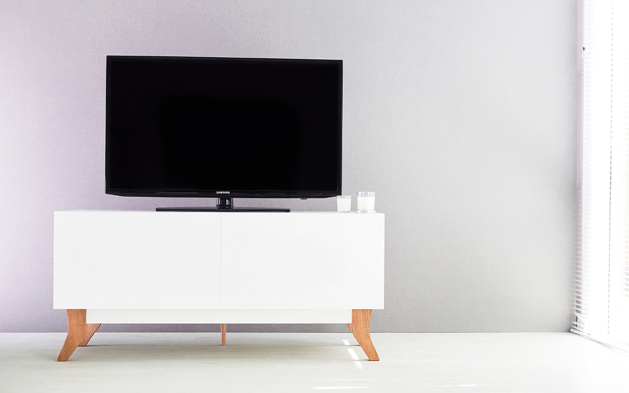 RACK BRANCO PARA TV VINTAGE 1200 MDF 2 PORTAS BRANCA 120x44x55 CM ...