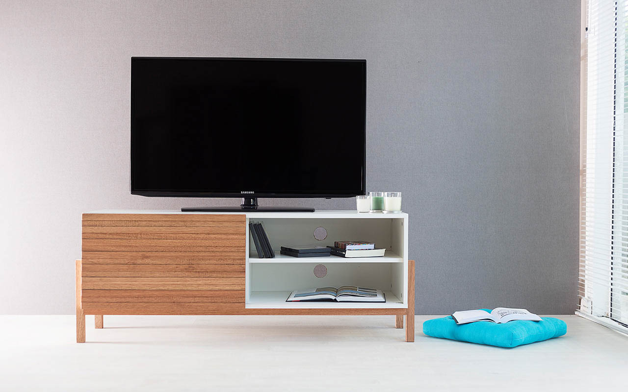 RACK TV CONTEMPORÂNEO MODERNO ERIC 1200 MDF BRANCO PÉS MADEIRA COR ...