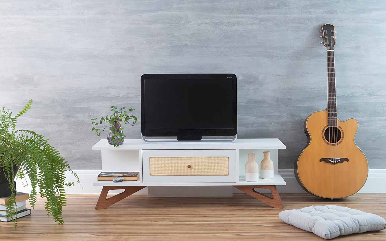 RACK PARA TV BAIXO STILLS BRANCO COM JATOBÁ 108X33,6X35,5CM- Compre na ...