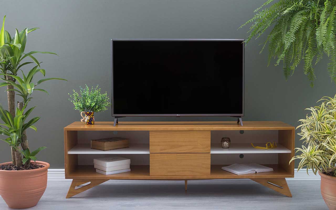 RACK DE SALA DE MADEIRA MACIÇA 2 GAVETAS FREDDIE VERNIZ NÓZES 160X43 ...