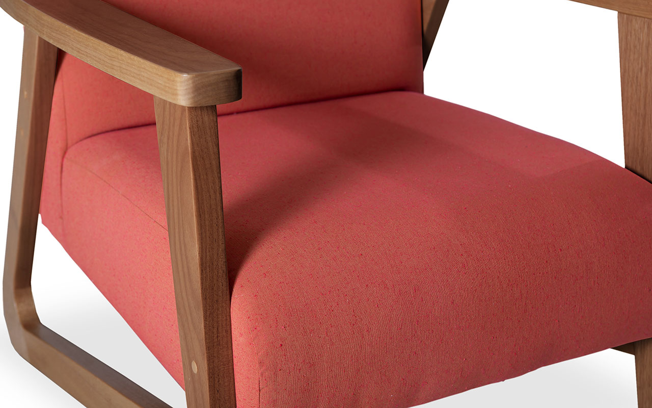 POLTRONA PARA QUARTO POLTRONA INDIVIDUAL DE MADEIRA ESTOFADA COR SALMÃO ...