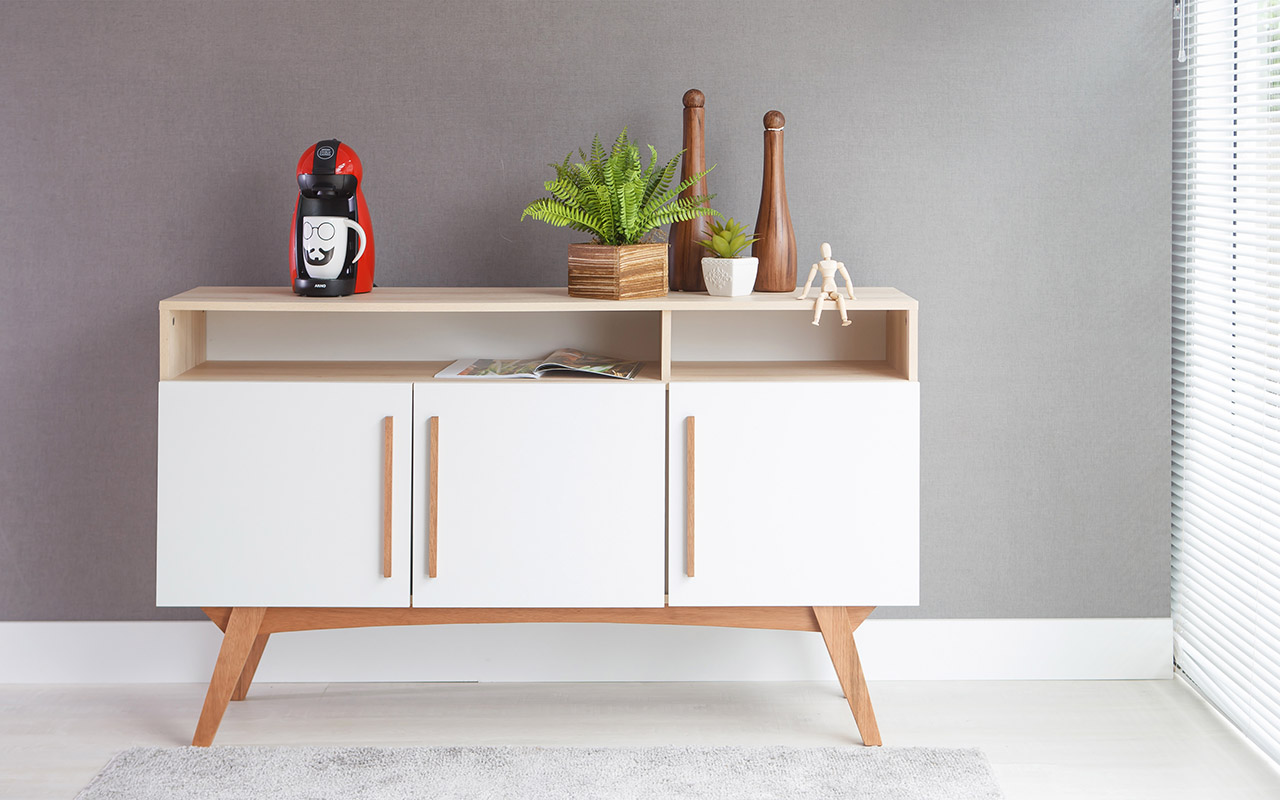 ARMÁRIO BALCÃO PARA SALA TIPO BUFFET PÉS PALITO MADEIRADO 3 PORTAS ...